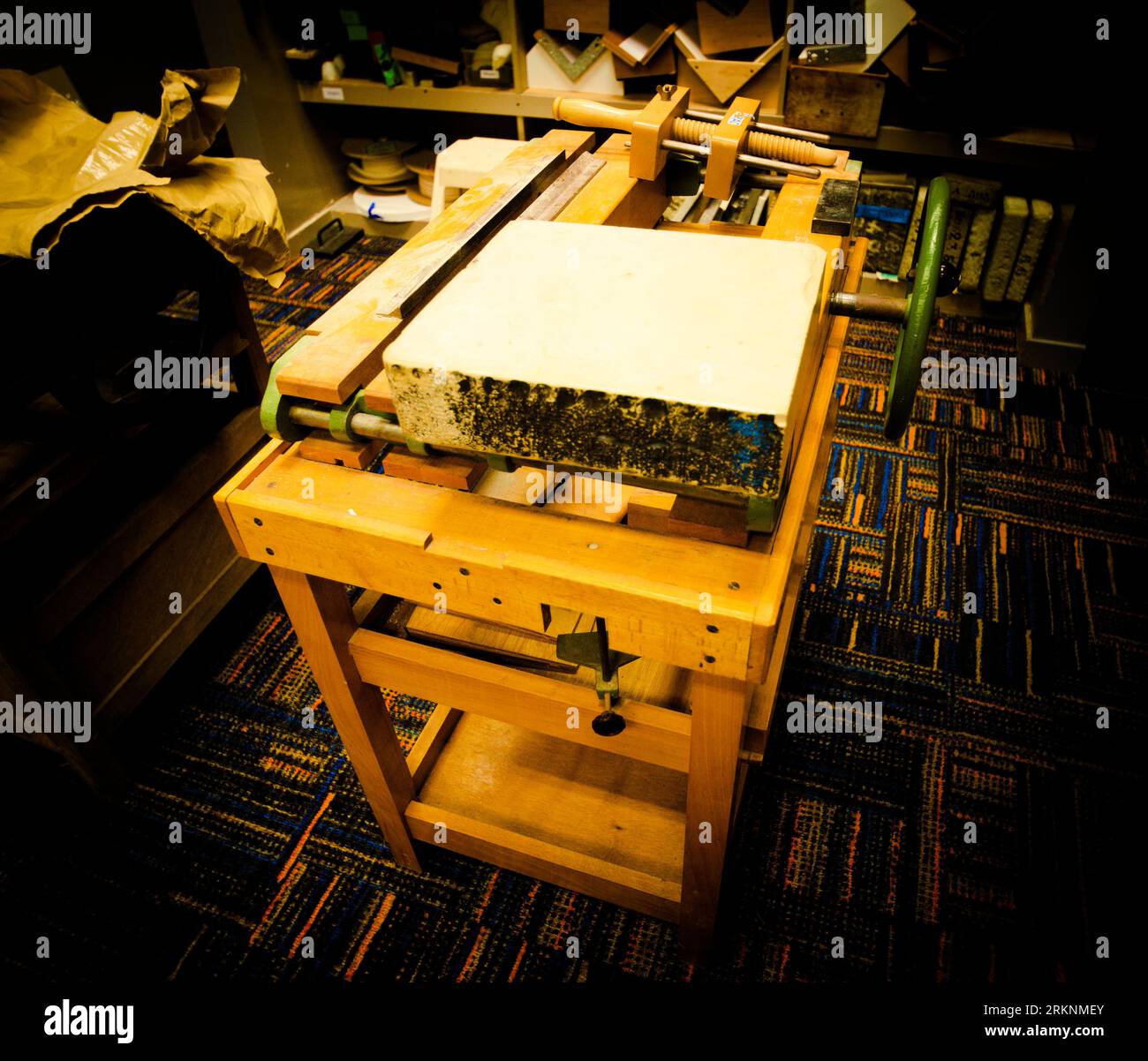 Antique printing equipment hi-res stock photography and images - Alamy