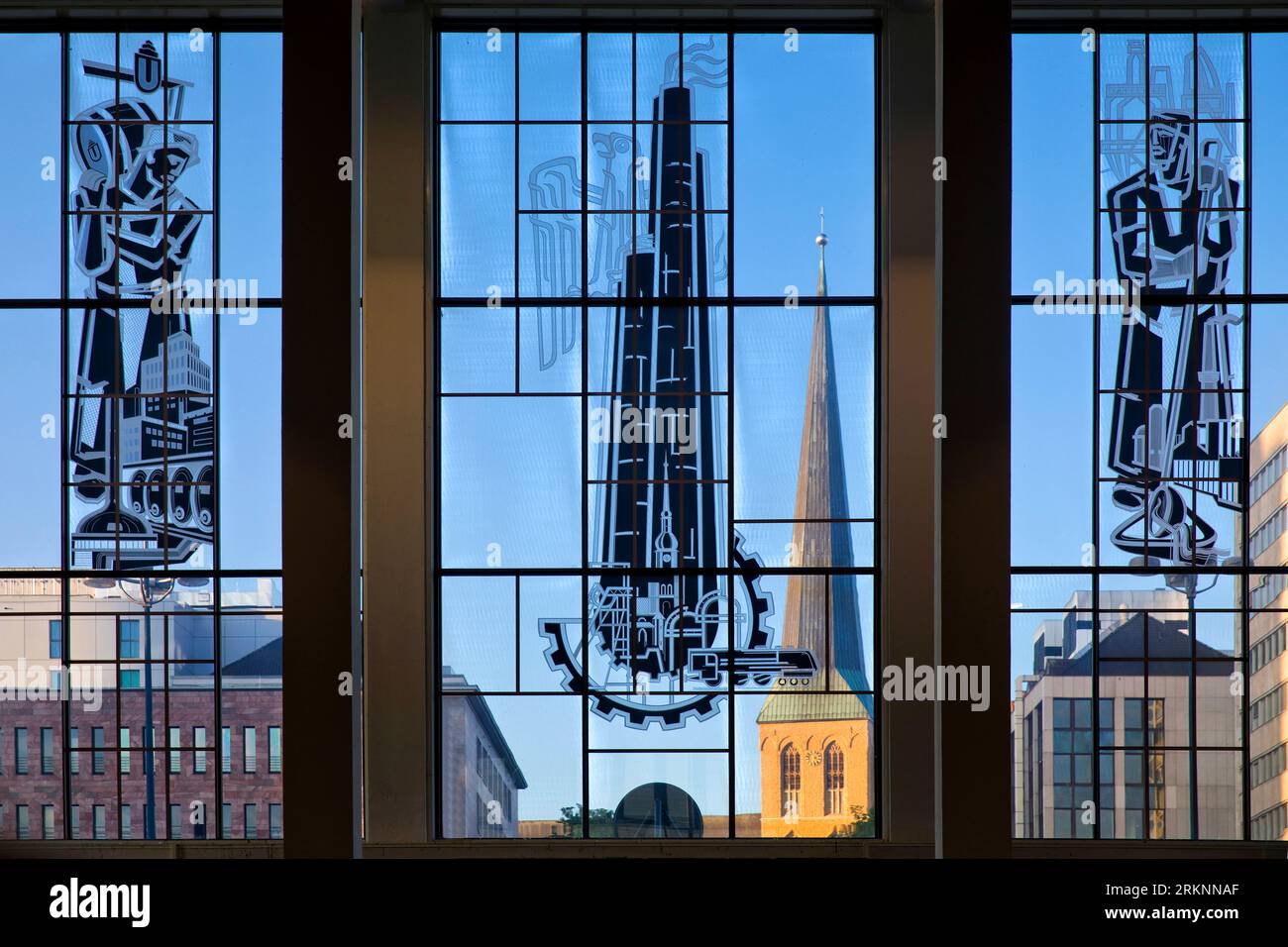 Train station windows glass hi-res stock photography and images - Alamy