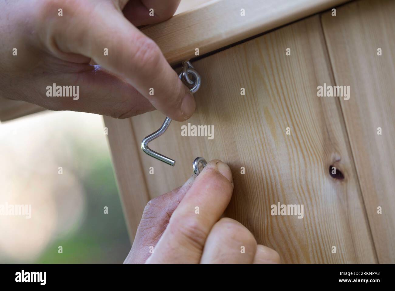 Side hinges hi-res stock photography and images - Alamy