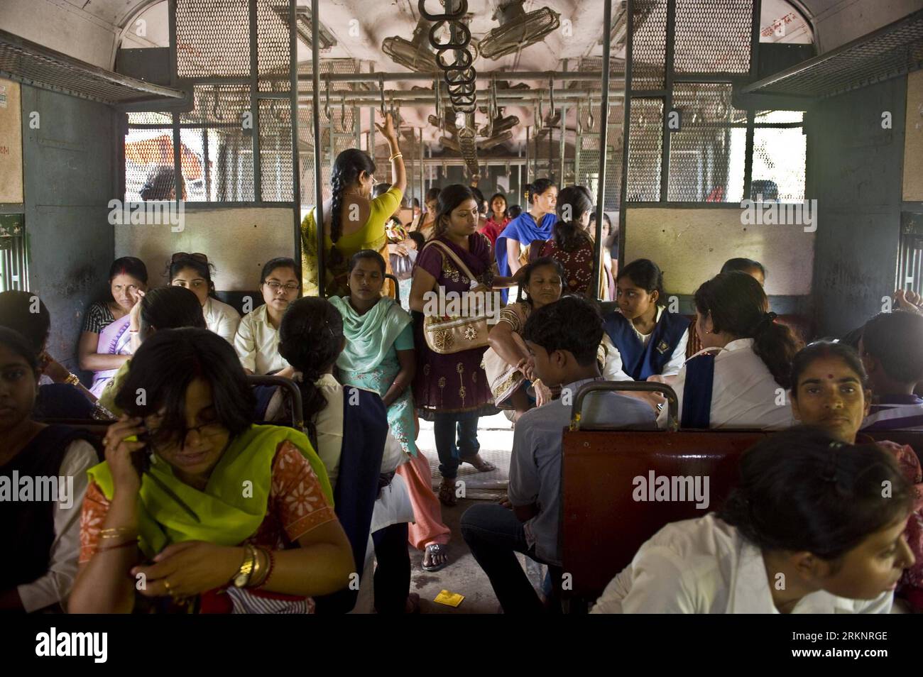 India train people on top hi-res stock photography and images - Alamy