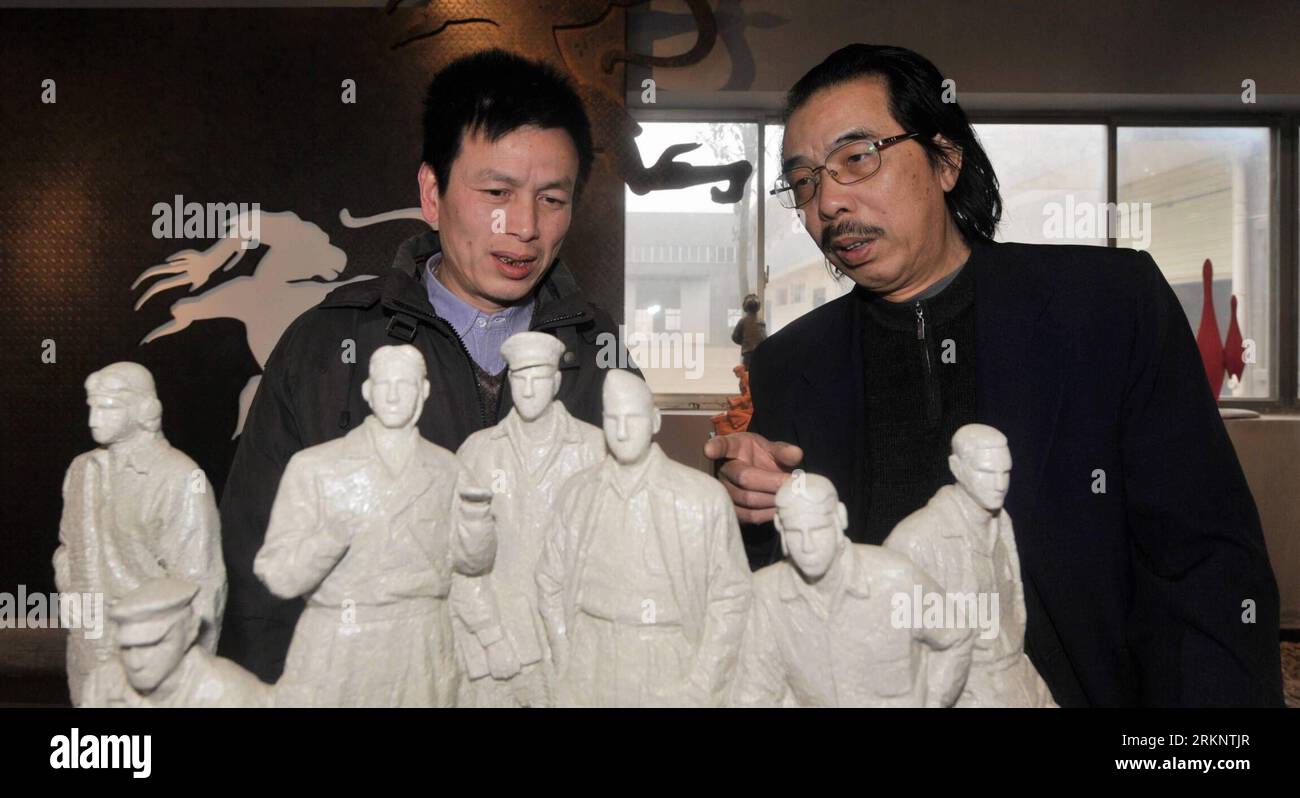 Sample statues hi-res stock photography and images - Alamy