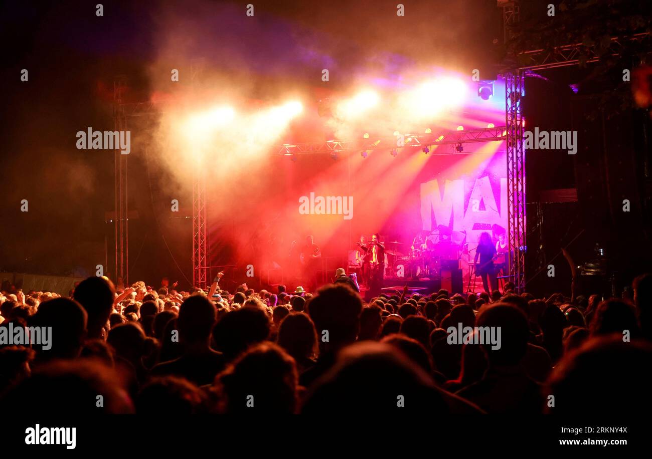 The group Madsen plays at the democracy festival "Jamel rocks the ...
