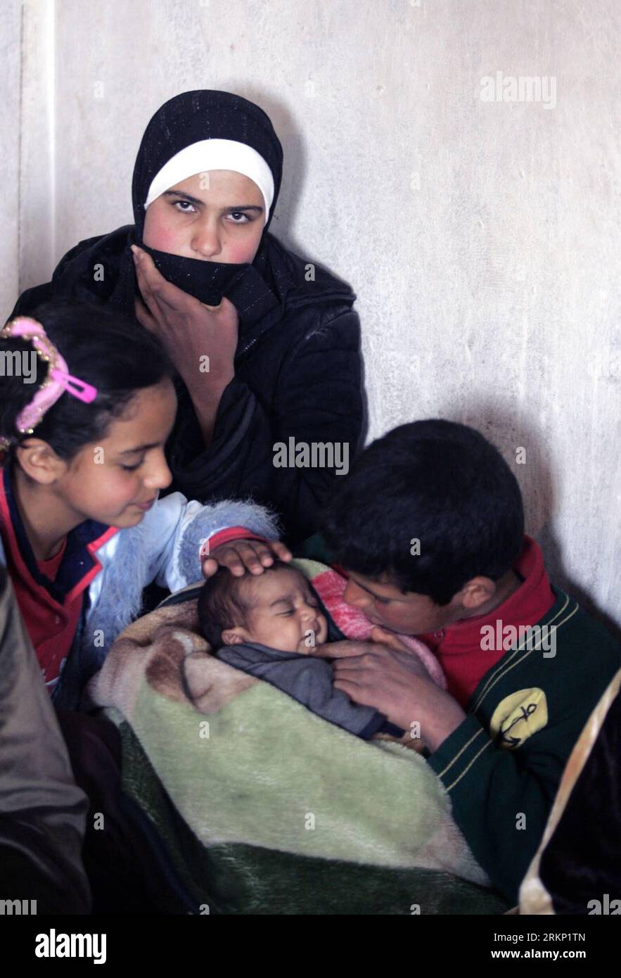 Family life in lebanon hi-res stock photography and images - Alamy