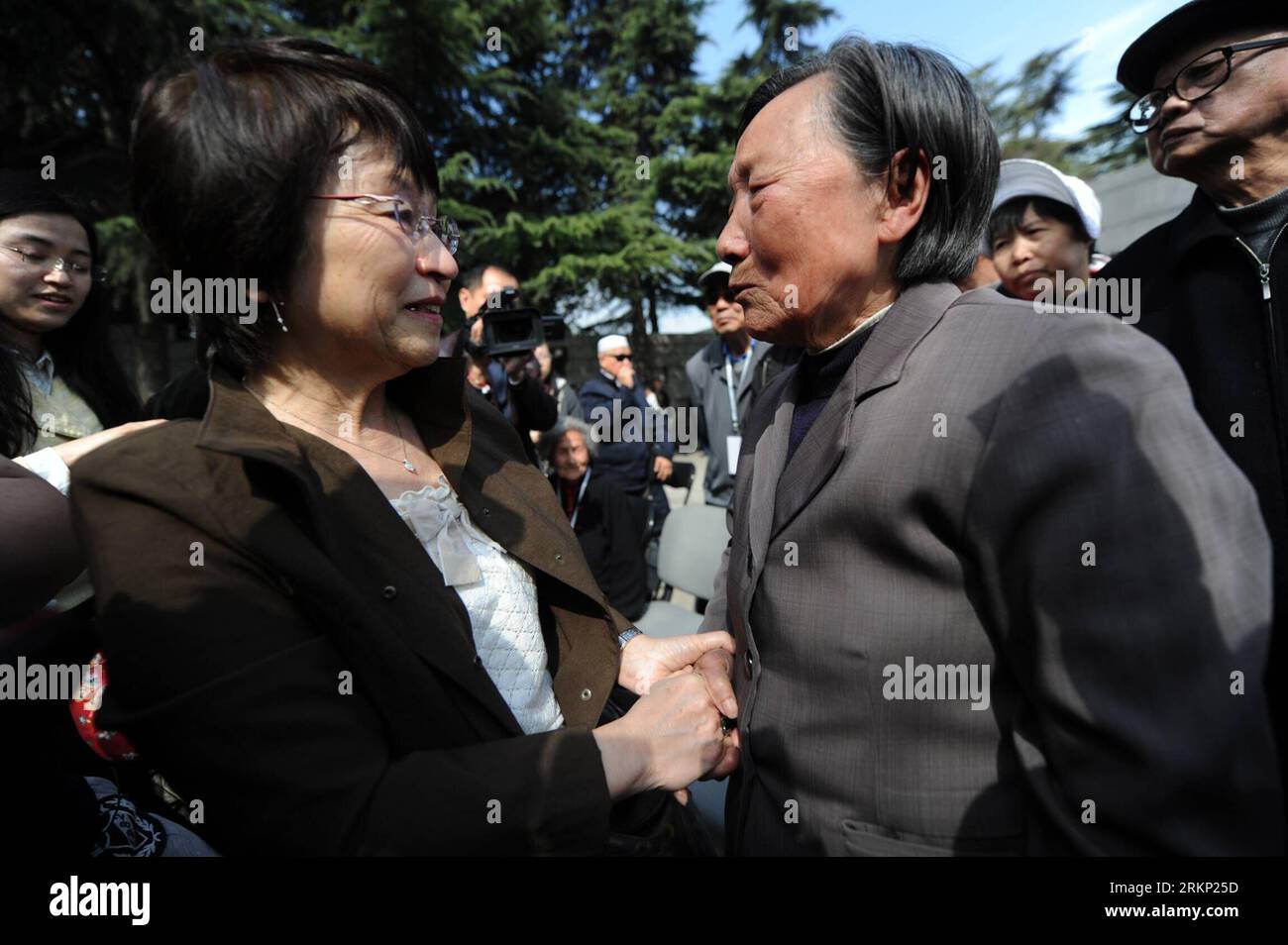 Wing mei hi-res stock photography and images - Alamy