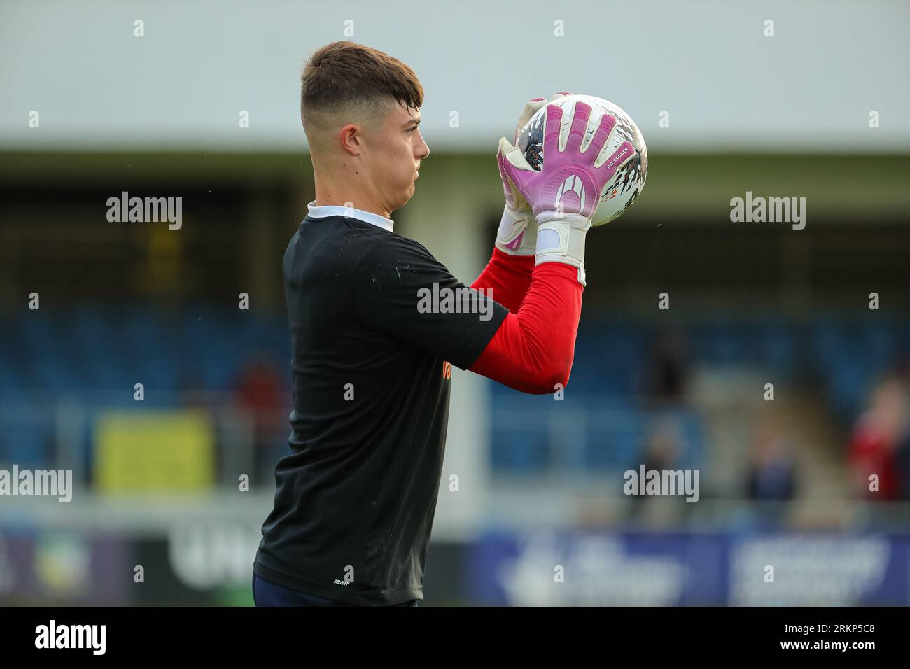 Armco Arena, Solihull, UK, 25th Aug 2023, Solihull Moors Goalkeeper ...