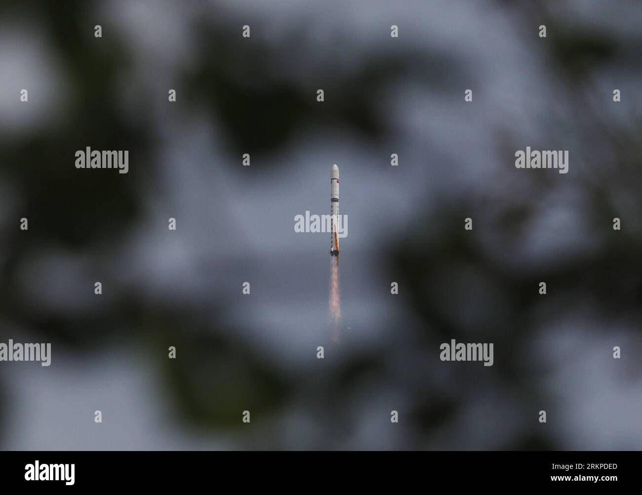 China long march map hi-res stock photography and images - Alamy