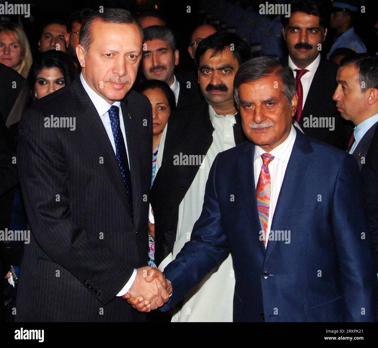 Chaklala airbase rawalpindi prime minister hi-res stock photography and ...