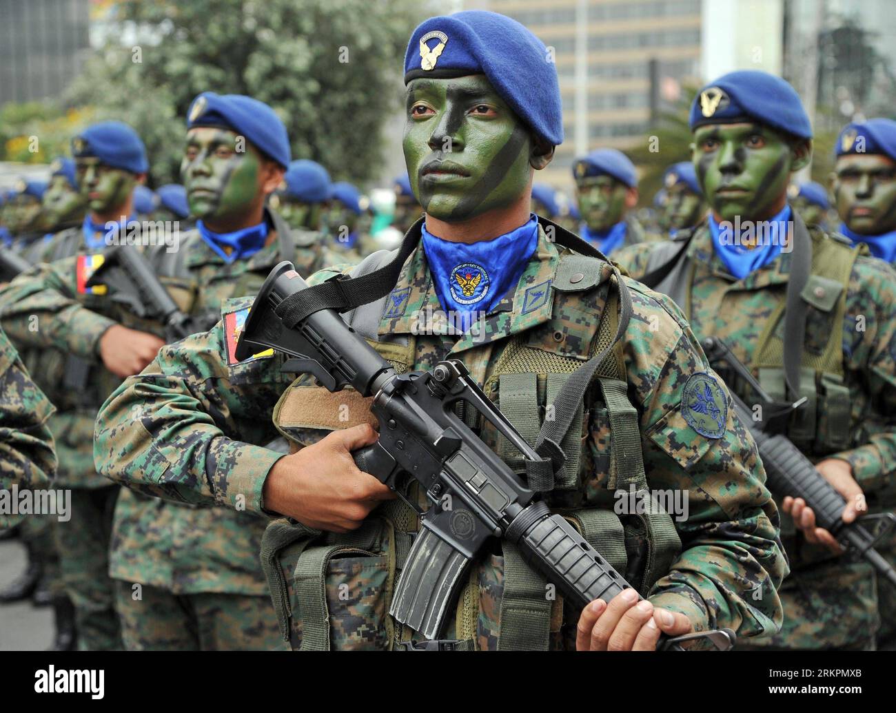 Ecuadorian armed forces hi-res stock photography and images - Alamy