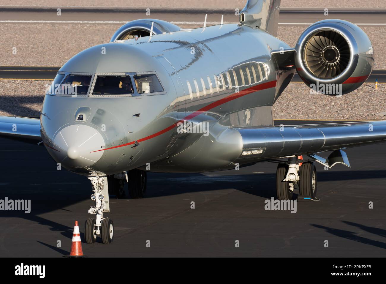 Business global aviation travel hi-res stock photography and images - Alamy