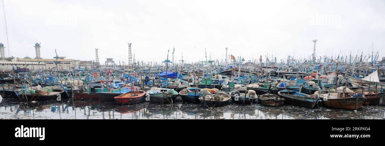 World environment day karachi hi-res stock photography and images - Alamy