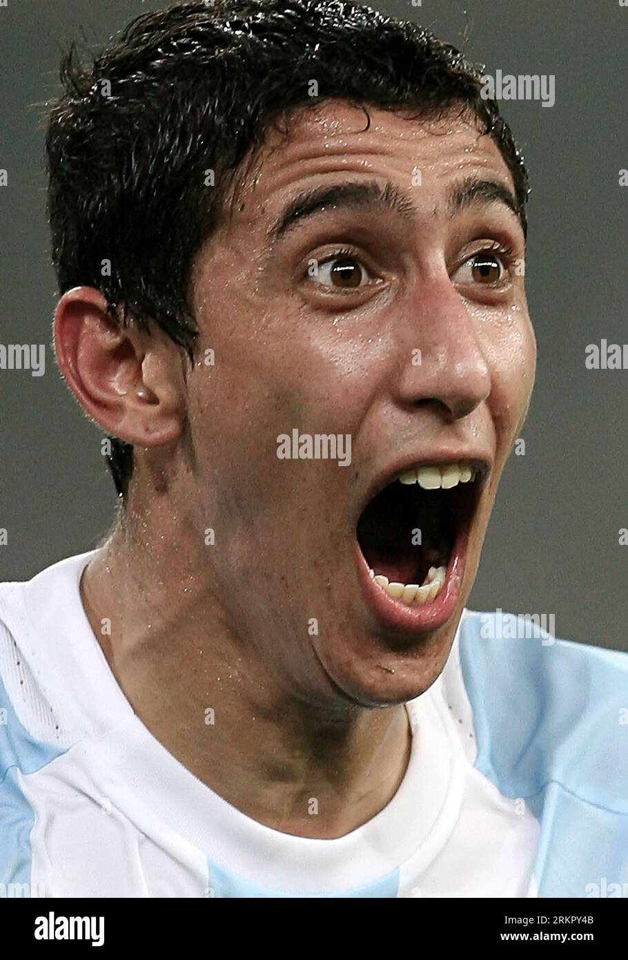 2008 olympic mens quarter final match argentina v holland hi-res stock ...