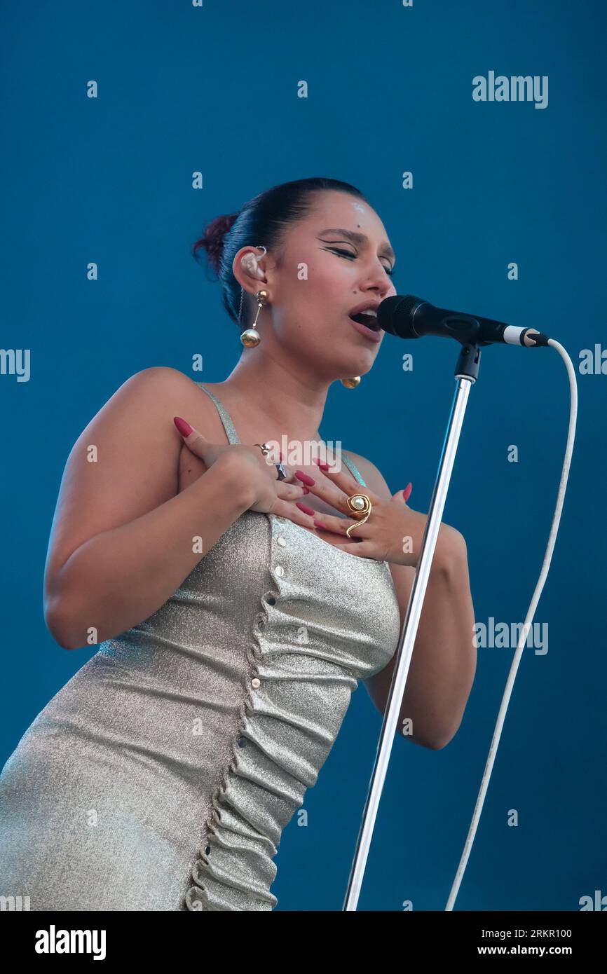 Portsmouth, UK. 25th Aug, 2023. British London born singer-songwriter ...