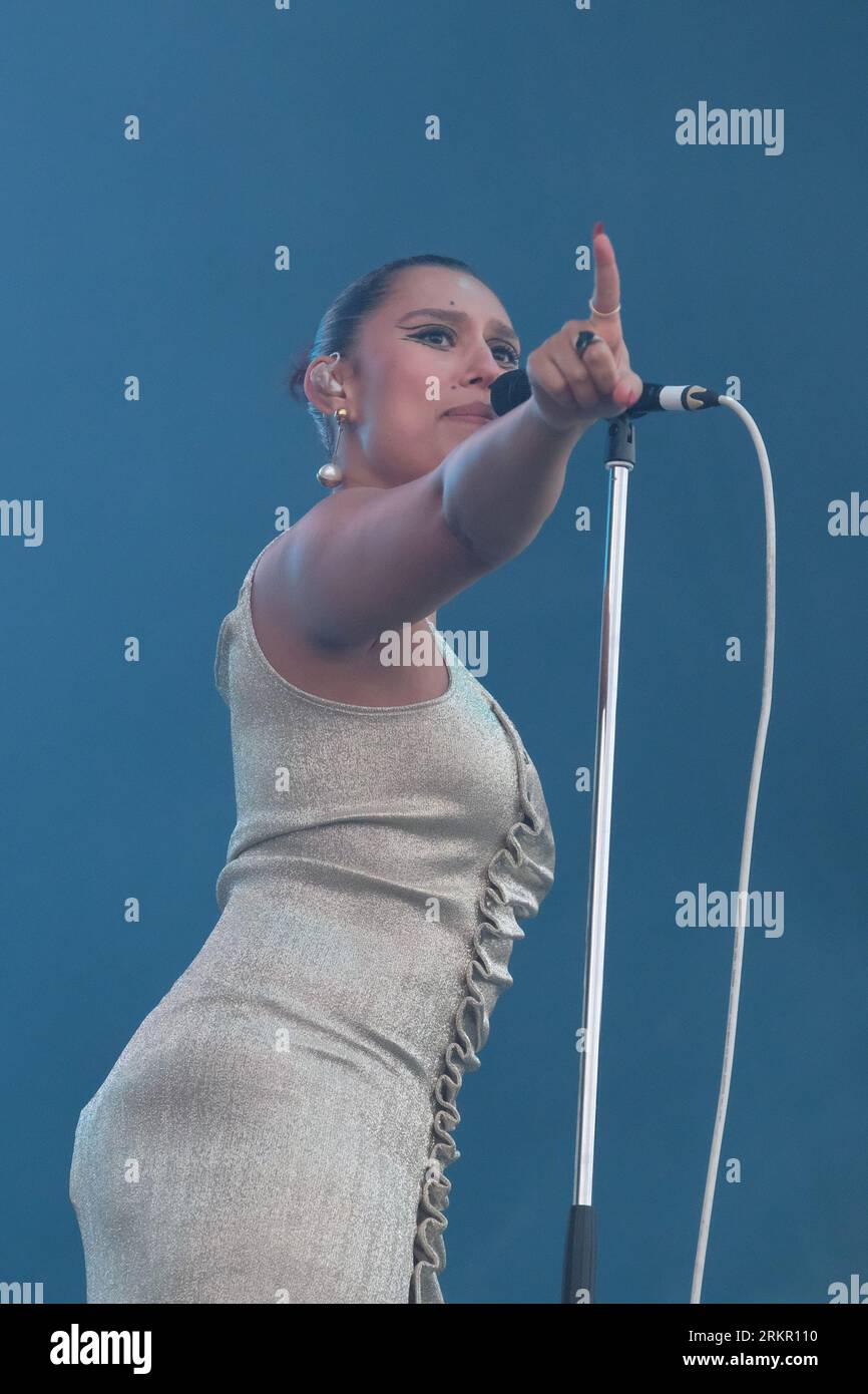 Portsmouth, UK. 25th Aug, 2023. British London born singer-songwriter ...