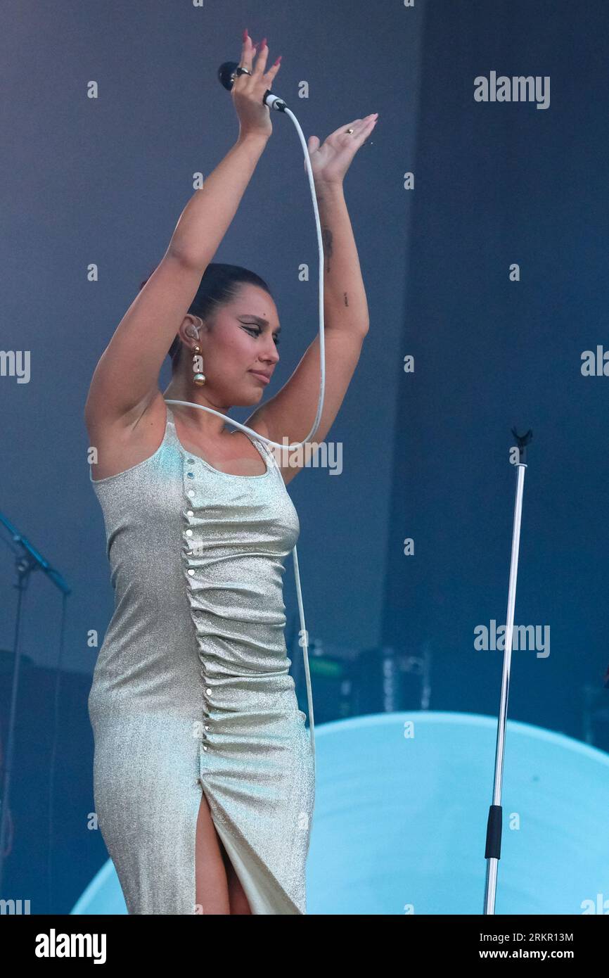 Portsmouth, UK. 25th Aug, 2023. British London born singer-songwriter ...