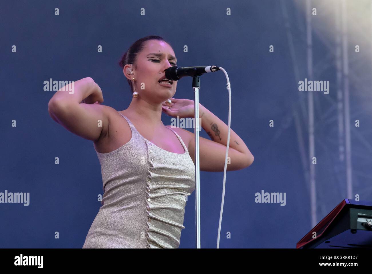 Portsmouth, UK. 25th Aug, 2023. British London born singer-songwriter ...