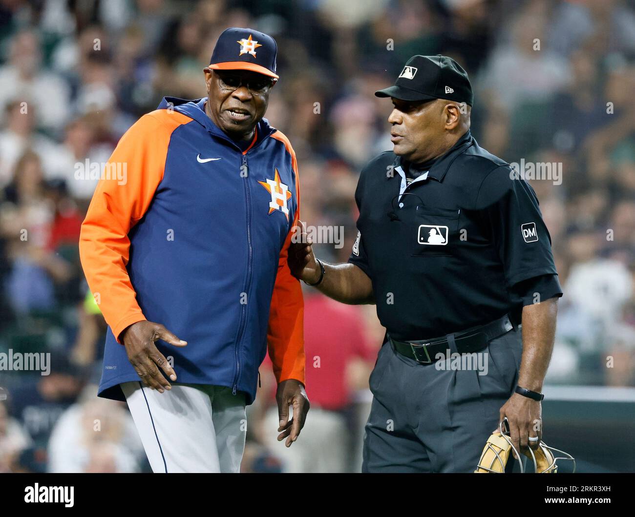 Houston Astros manager Dusty Baker Jr., left, argues with home plate ...