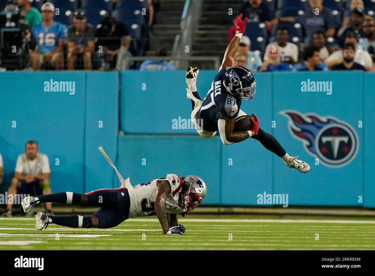 New England Patriots cornerback Quandre Mosely trips up Tennessee ...