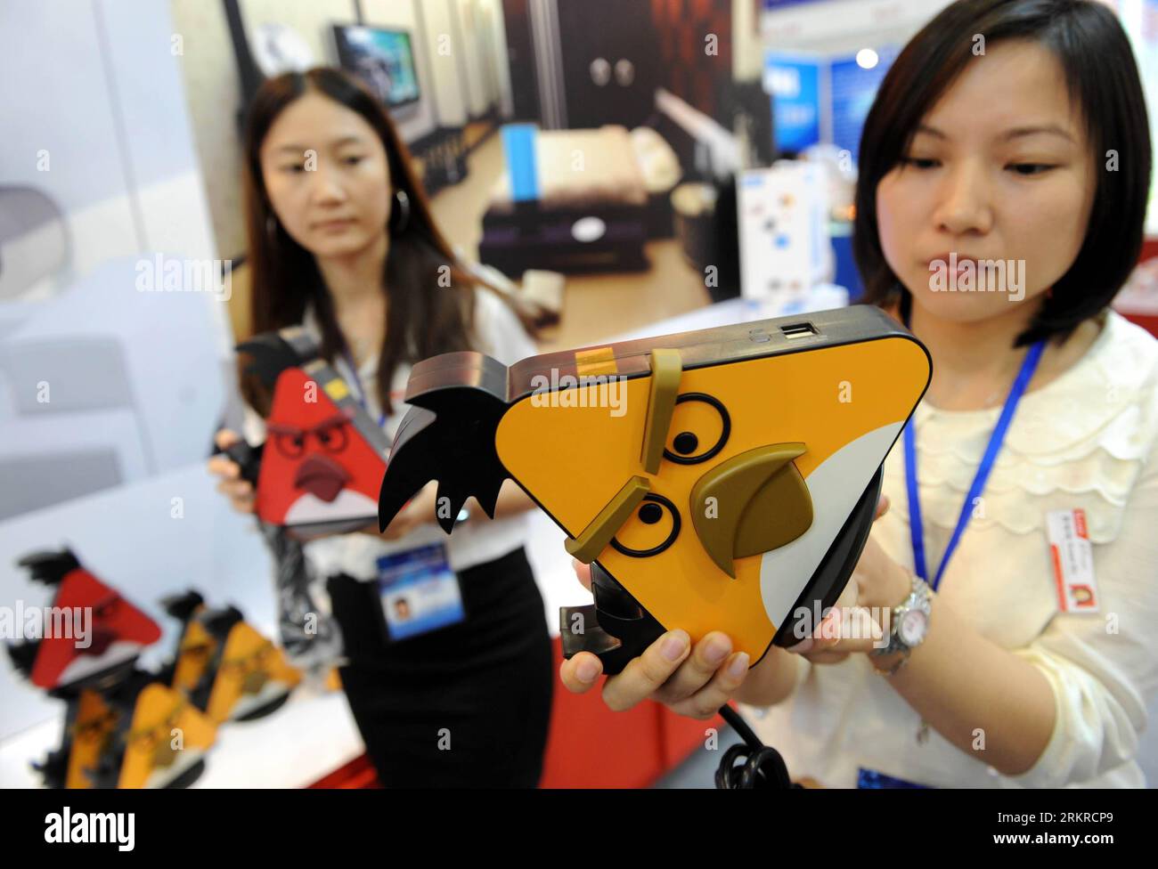 Elctronics hi-res stock photography and images - Alamy