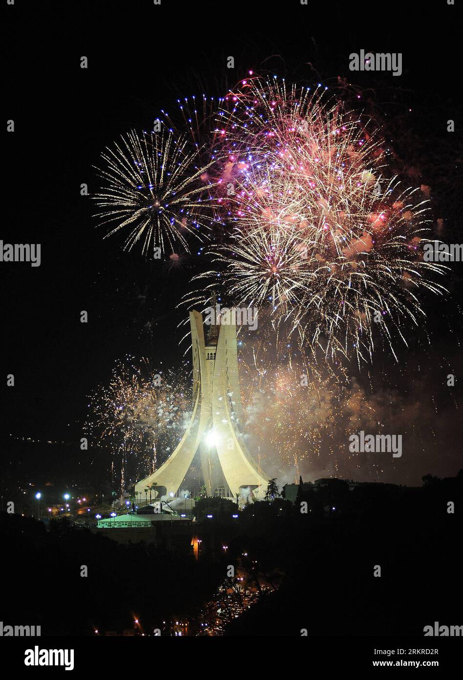 July 5 stadium hi-res stock photography and images - Alamy