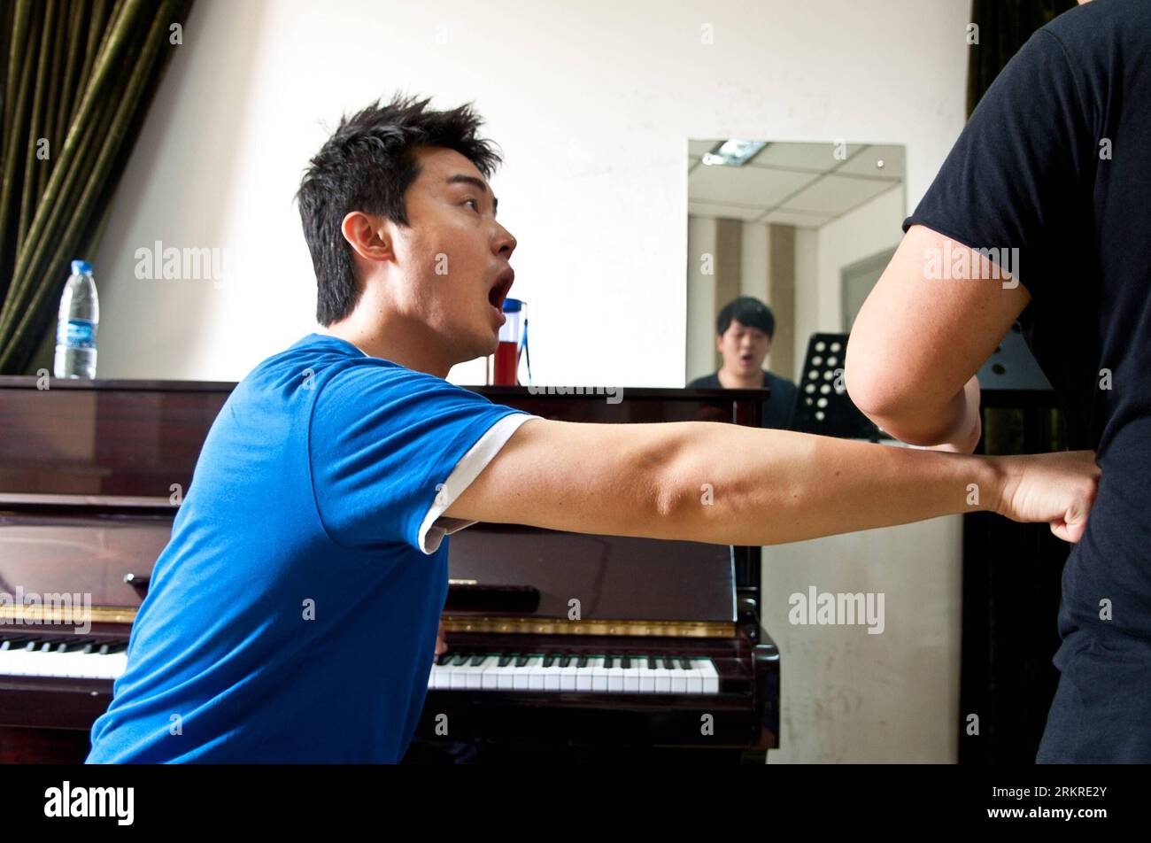 Yingxi hi-res stock photography and images - Alamy