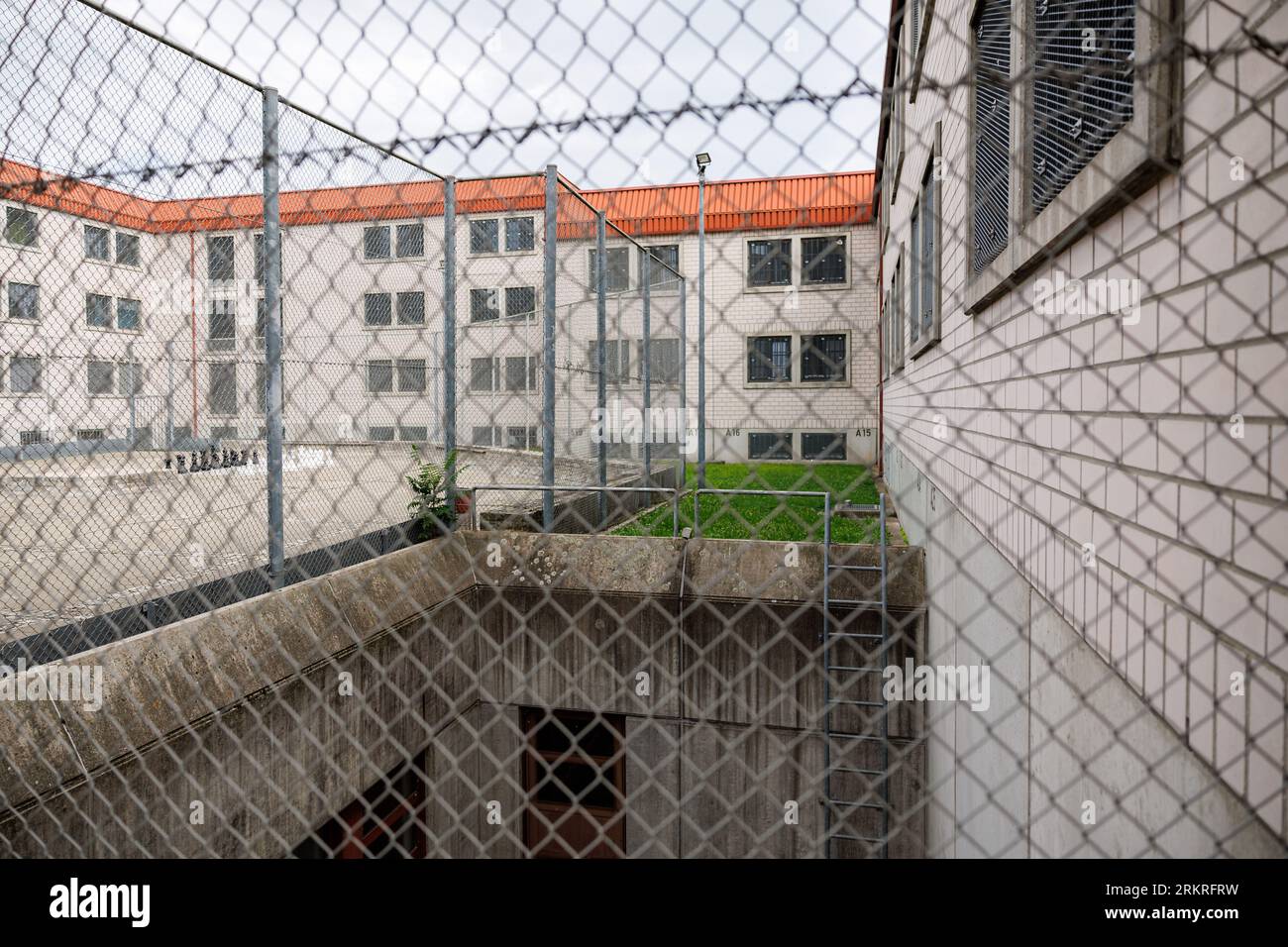 Prison courtyard 2023 hi-res stock photography and images - Alamy