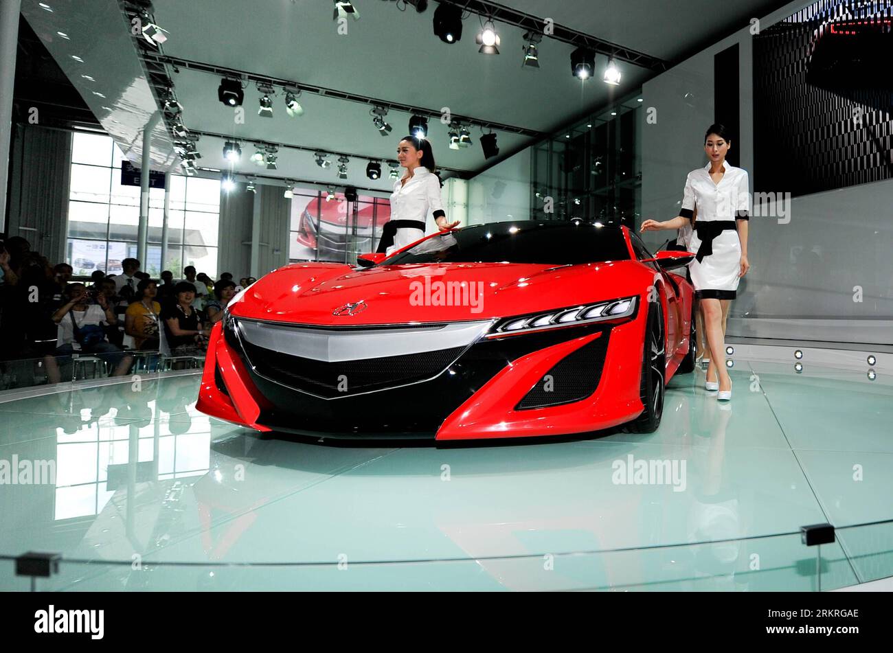 Honda nsx s hi-res stock photography and images - Alamy