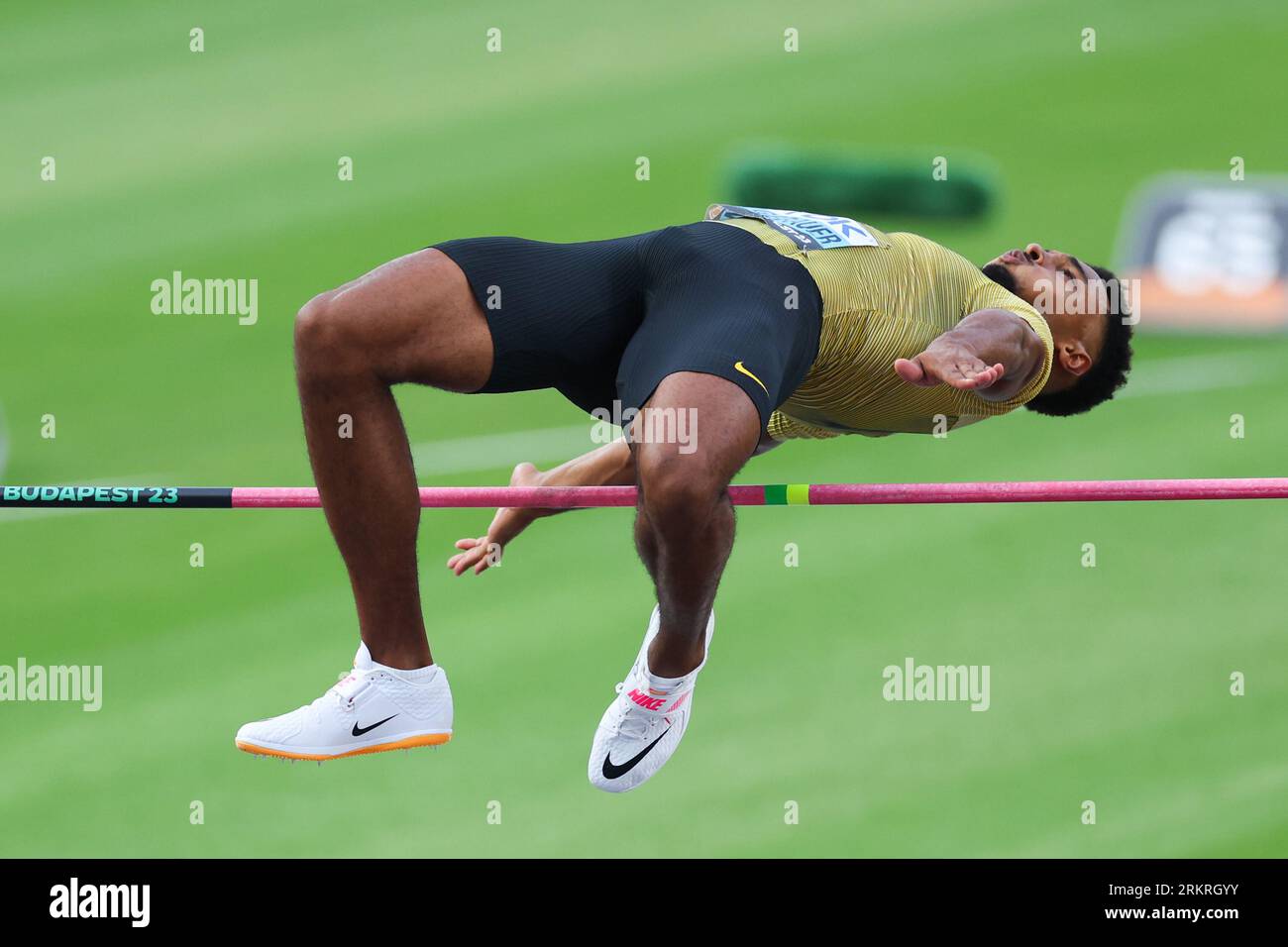 Budapest. 25th Aug, 2023. Leo Neugebauer of Germany competes during the ...