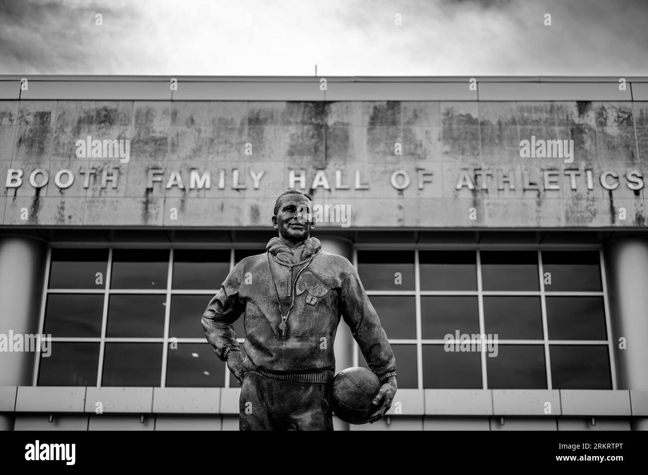 Lawrence, Kansas, USA - 7.20.2023 - Statue of Phog Allen in front of ...
