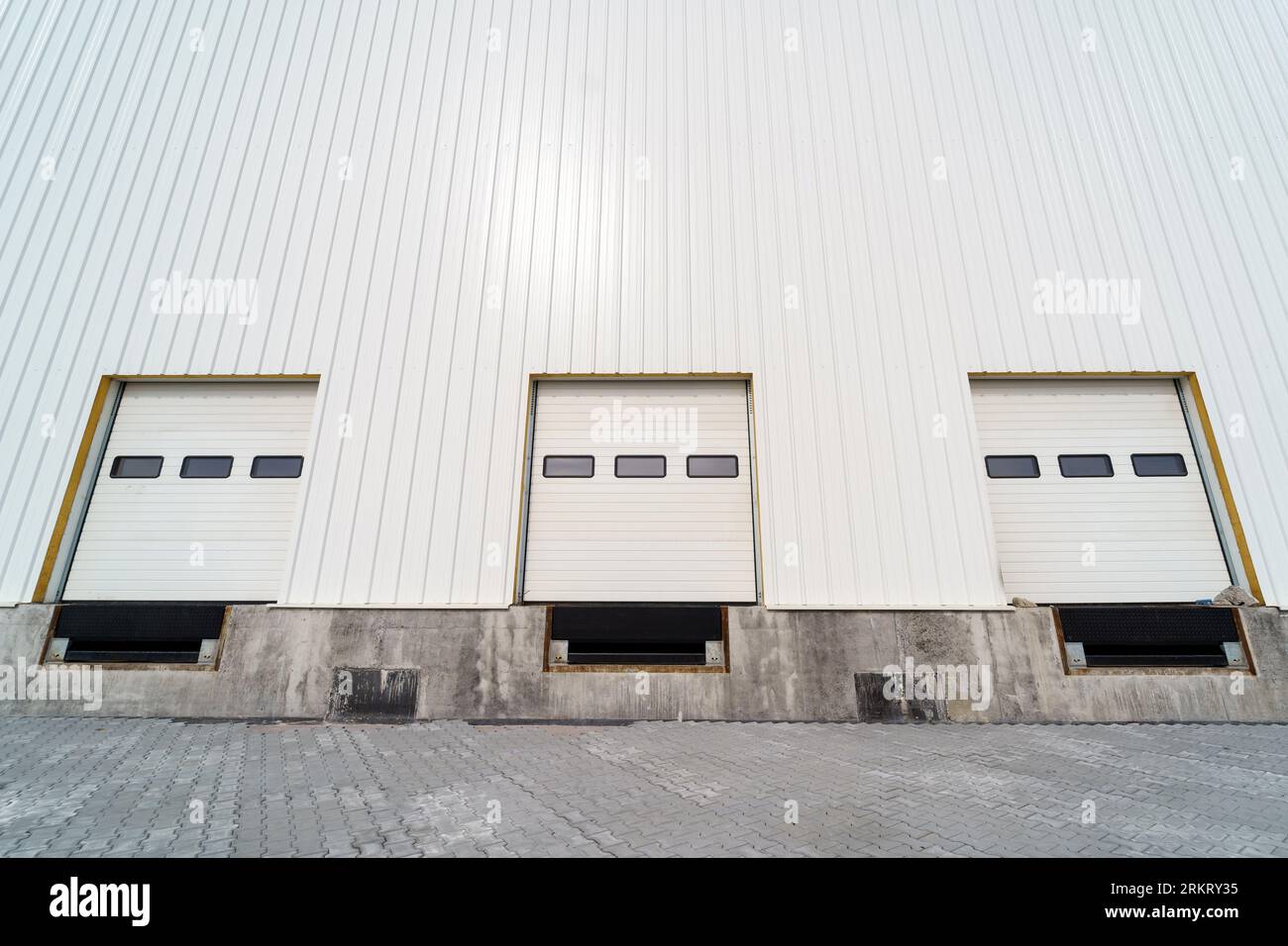 Truck loading ramp hi-res stock photography and images - Alamy