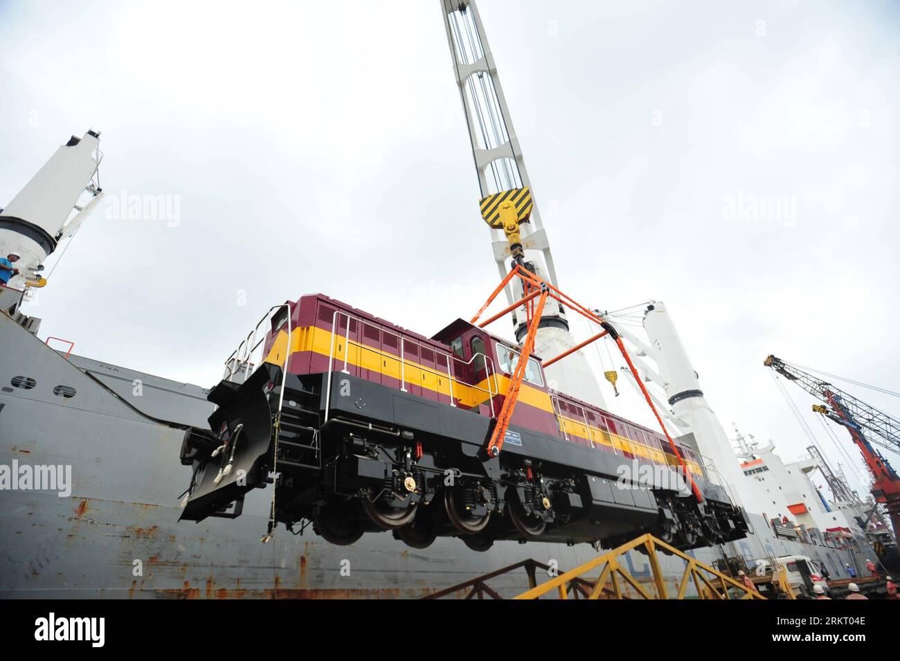 Train manufacturing process hi-res stock photography and images - Alamy