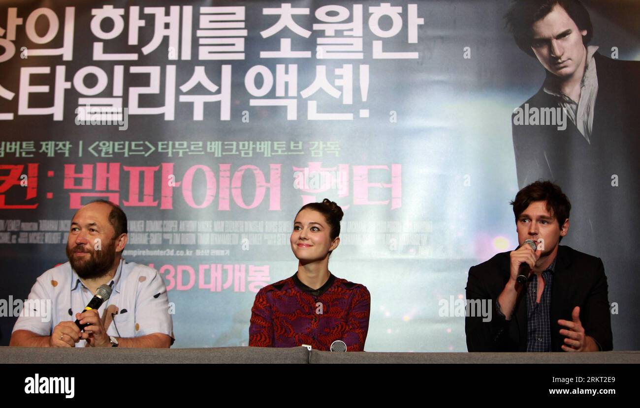 Actress mary elizabeth winstead hi-res stock photography and images - Alamy