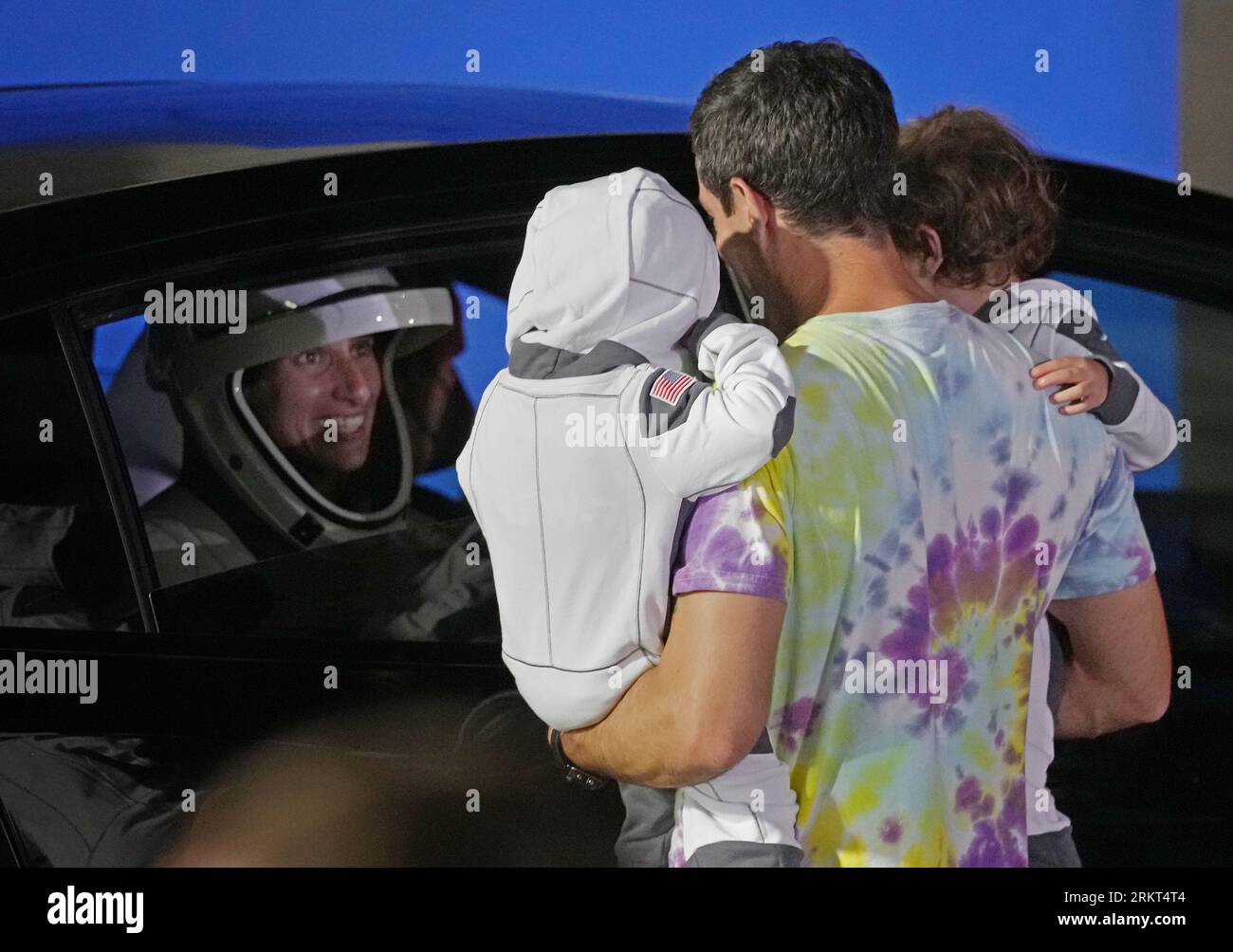 NASA astronaut Jasmin Moghbeli talks to her husband Sam Wald and twin ...