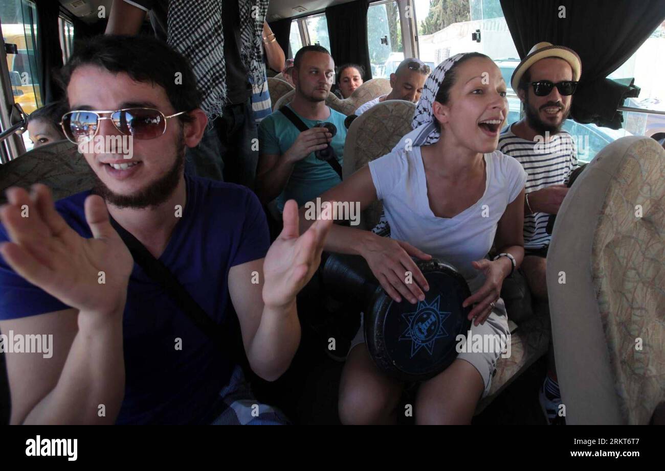 Bus in amman hi-res stock photography and images - Alamy