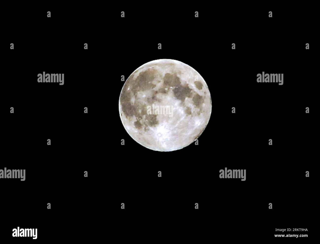 Lunar cycles hi-res stock photography and images - Alamy