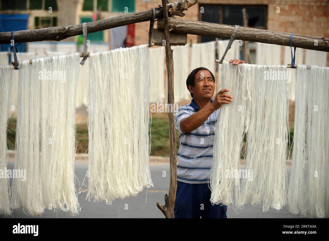 Houwan hi-res stock photography and images - Alamy