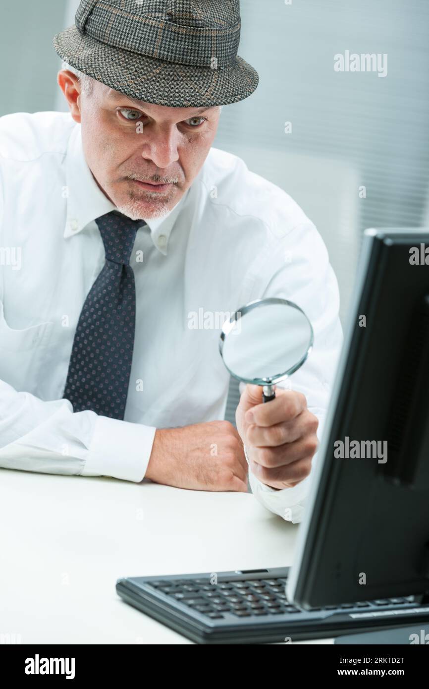 Methodical examination hi-res stock photography and images - Alamy