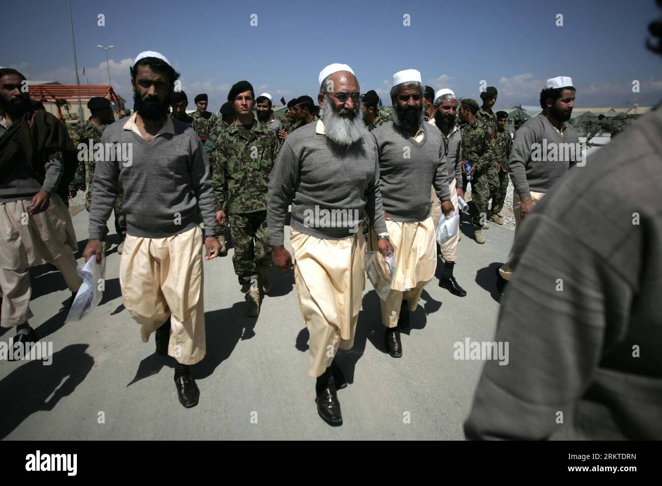 Bagram airbase hi-res stock photography and images - Alamy