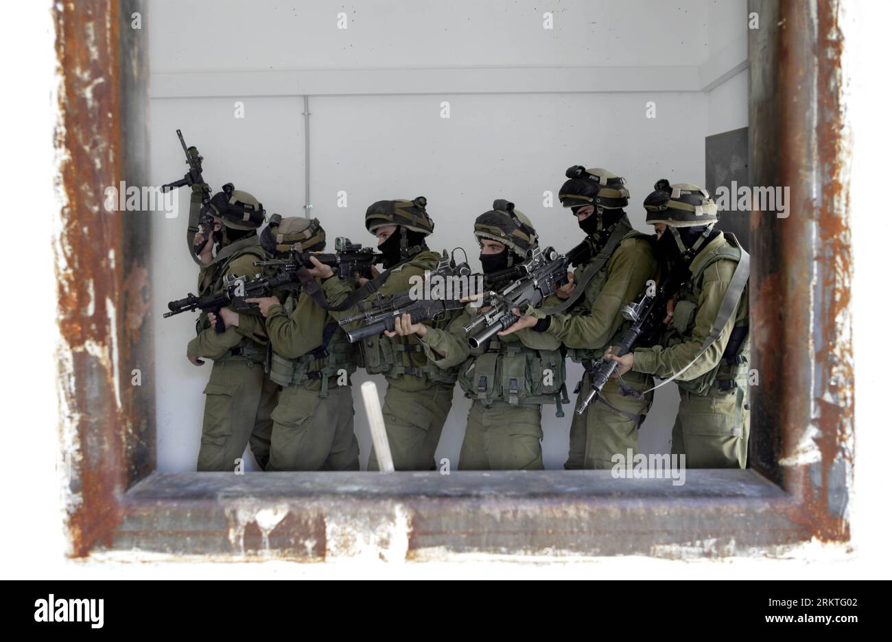 Soldat elite hi-res stock photography and images - Alamy