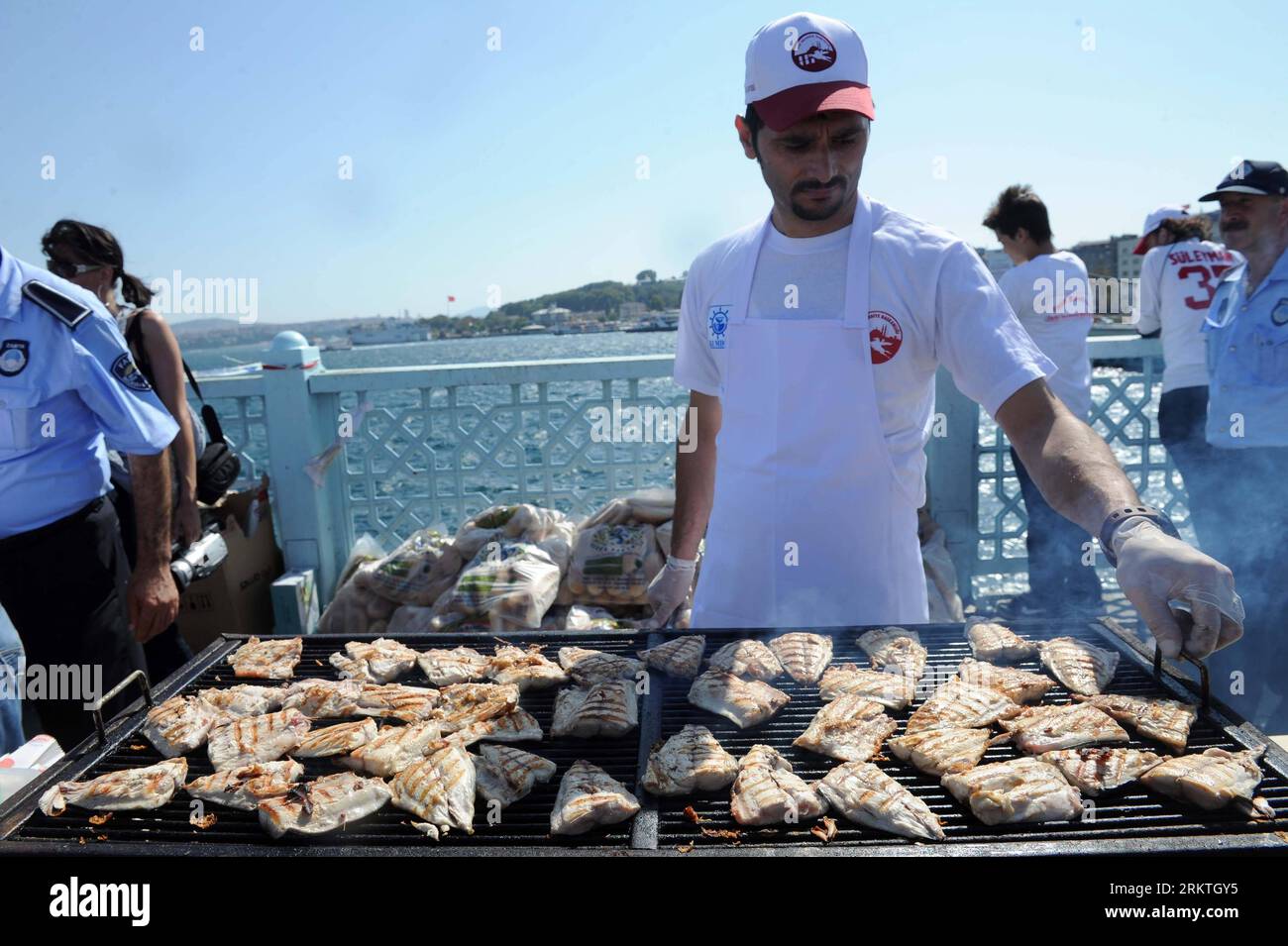 Anglerfest hi-res stock photography and images - Alamy