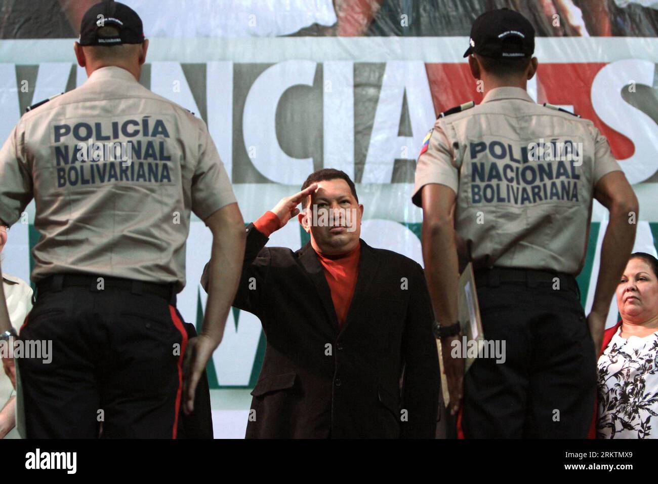 Venezuelan national police officers hi-res stock photography and images ...