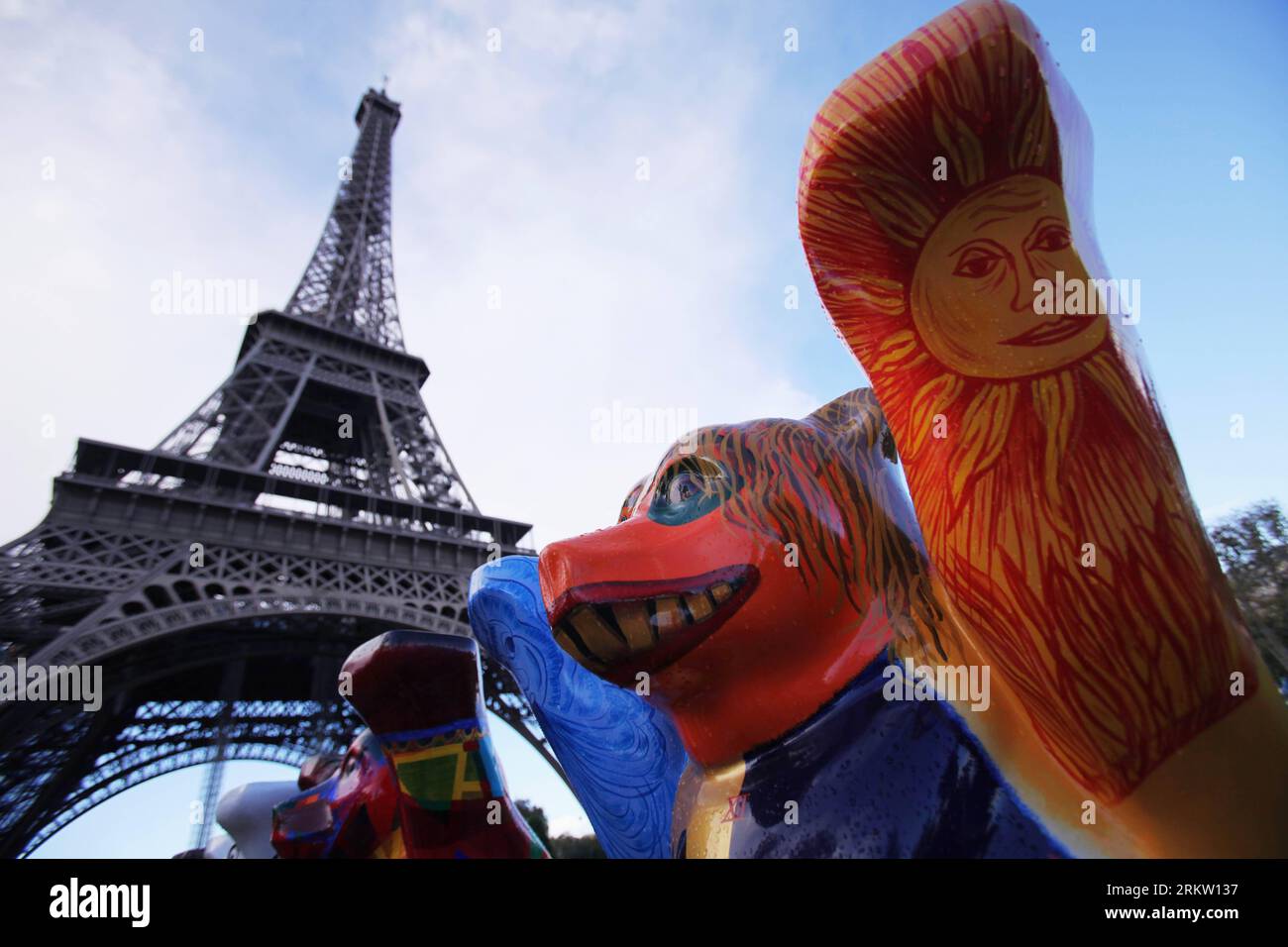 Bildnummer: 58585797 Datum: 13.10.2012 Copyright: imago/Xinhua (121013) -- PARIS, Oct. 13, 2012 ...