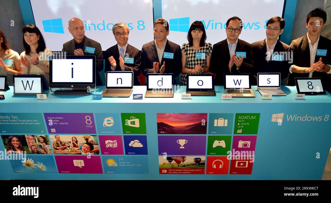 Microsoft windows 10 launch hi-res stock photography and images - Alamy