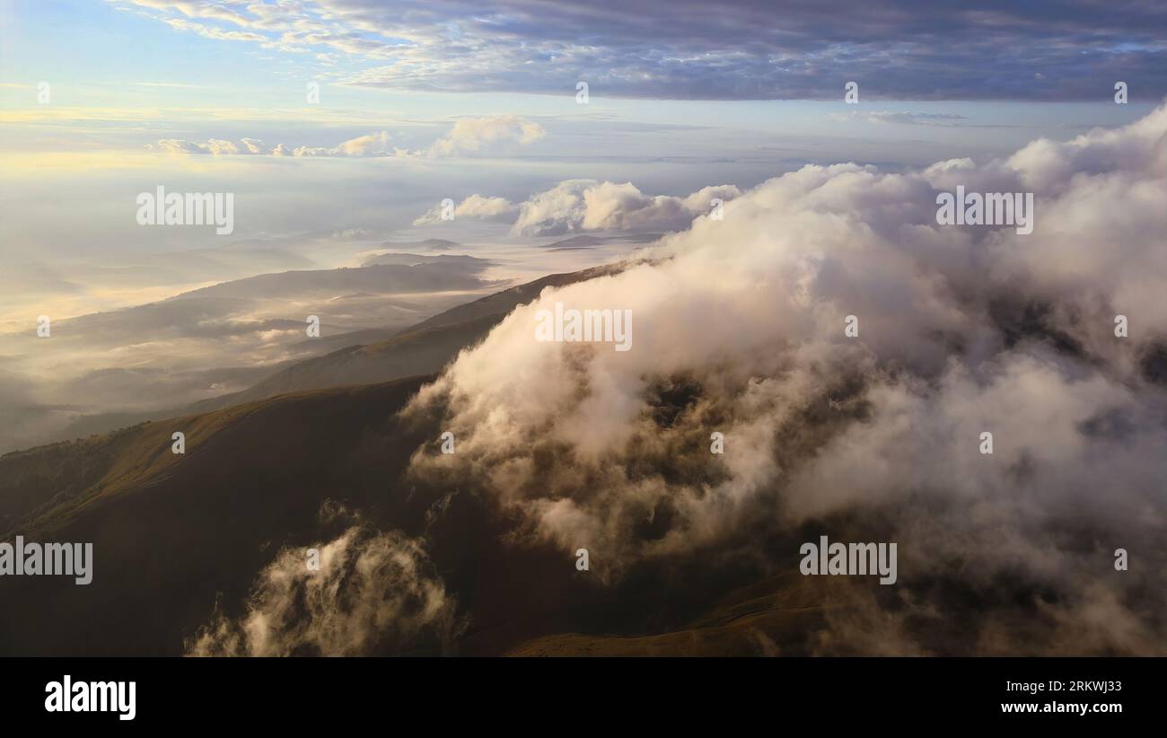 Rolling fog low clouds hi-res stock photography and images - Alamy