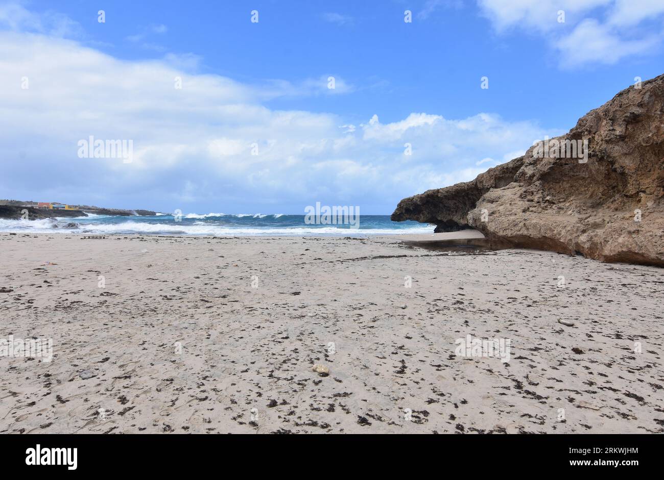 Rocks along the side of Andicuri beach in Aruba Stock Photo - Alamy
