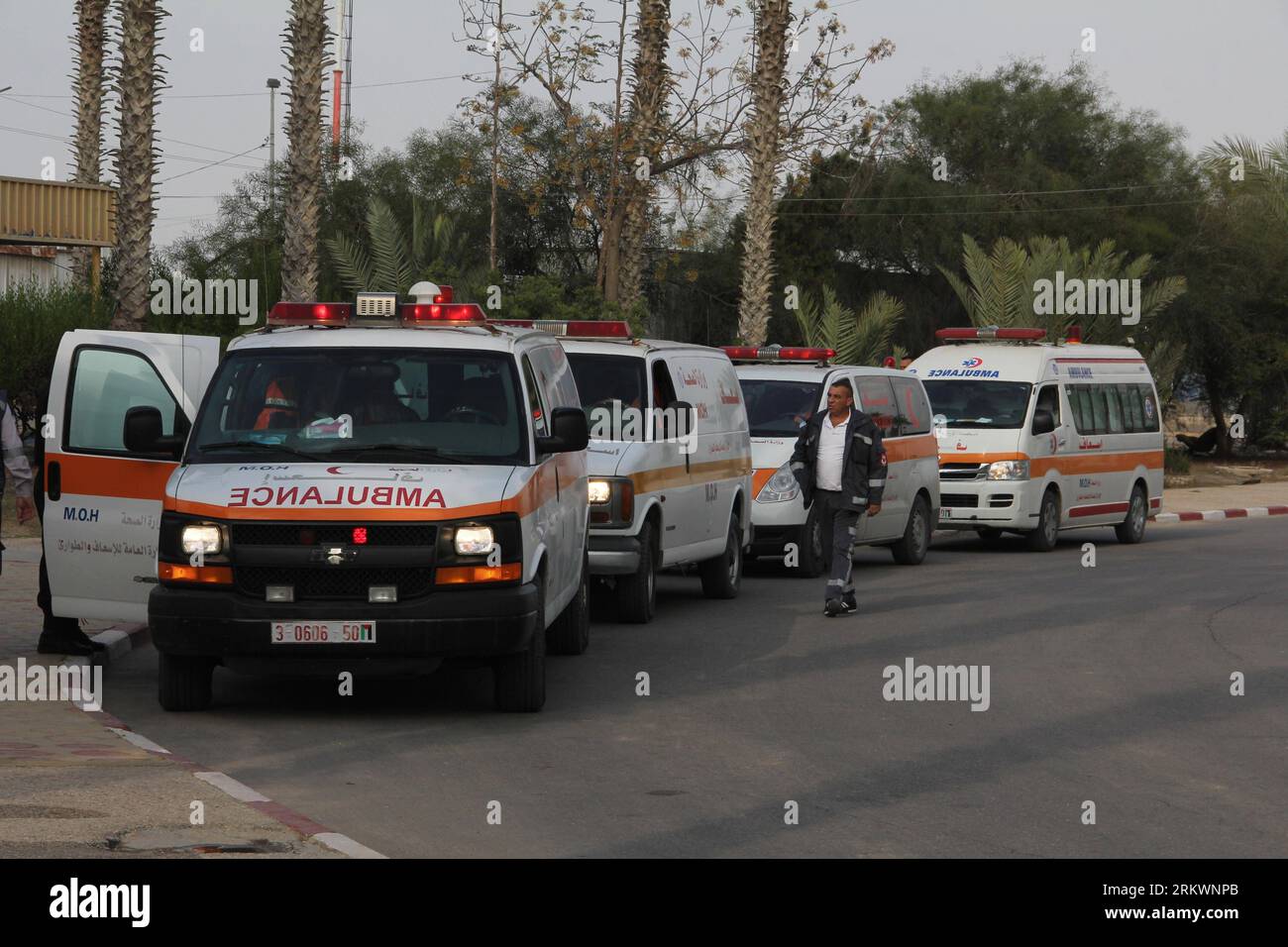 Palestinian ambulances hi-res stock photography and images - Alamy