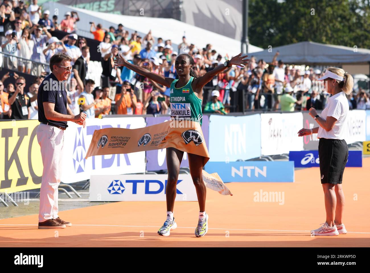 Budapest, Hungary. 26th Aug, 2023. Gold medalist Amane Beriso Shankule ...