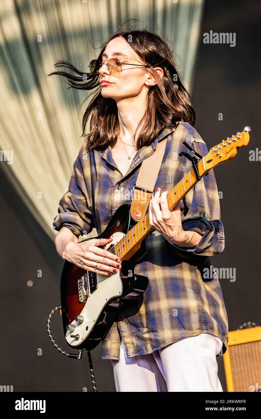 Hannah merrick hi-res stock photography and images - Alamy