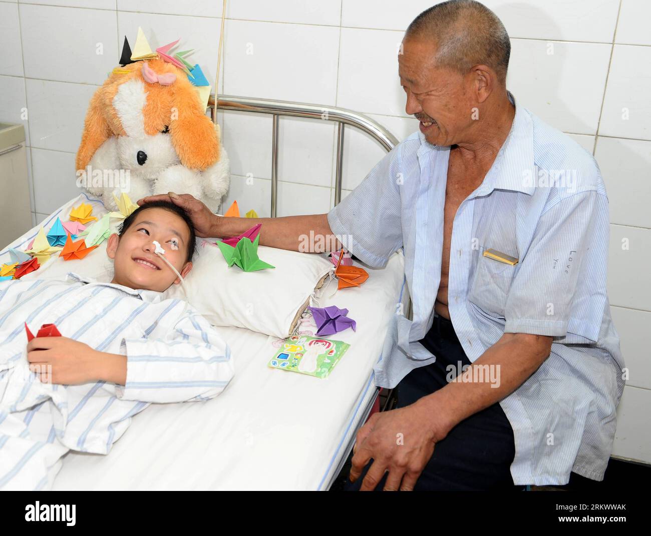 Grandpa chen hi-res stock photography and images - Alamy