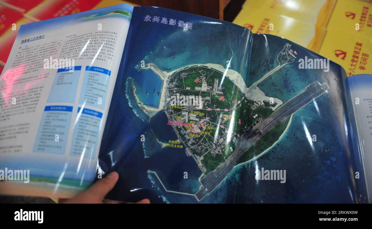 Official map hi-res stock photography and images - Alamy