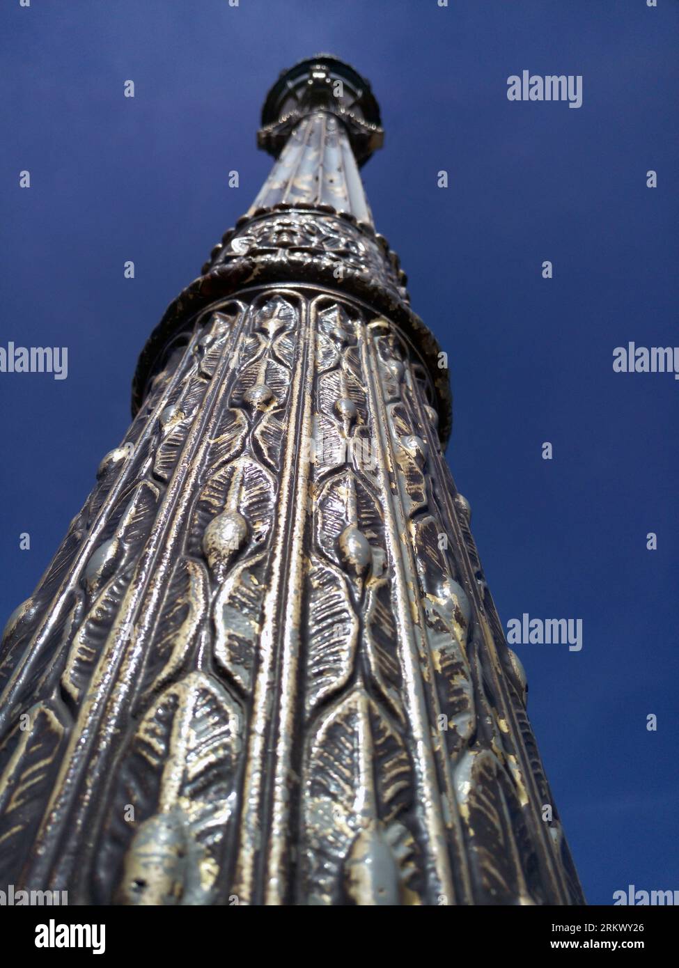 High column hi-res stock photography and images - Alamy